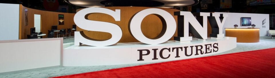 SONY PICTURES ISLAND BOOTH - Van Straaten